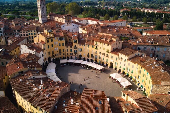 Lucca Walking Tour with Audio and Written Guide by a Local - Detailed Breakdown of the Itinerary