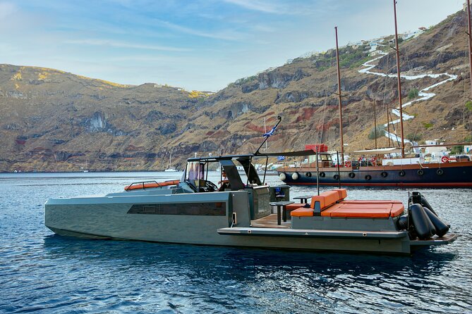 Luxury Private Power Catamaran Tour in Santorini - The Sum Up