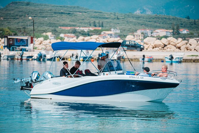 Luxury Speedboat Cruise to Shipwreck and Blue Caves - Onboard Comforts and Amenities
