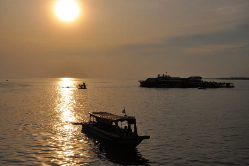 Mad Monkey Siem Reap Floating Village Tour - Exploring Tonle Sap Lake