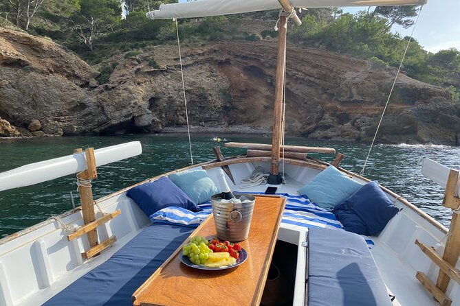 Mallorca Private Boat Tour to Alcudia Pollensa and Formentor - Who Should Consider This Tour?