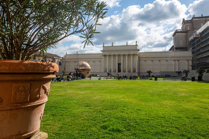 Mamma Mia! Skip-the-Line Vatican & Sistine Chapel Tour w Kid-Friendly Activities - Who Should Consider This Tour?