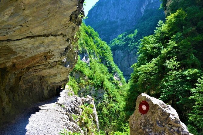 Mrtvica Canyon Hiking Tour - FAQ
