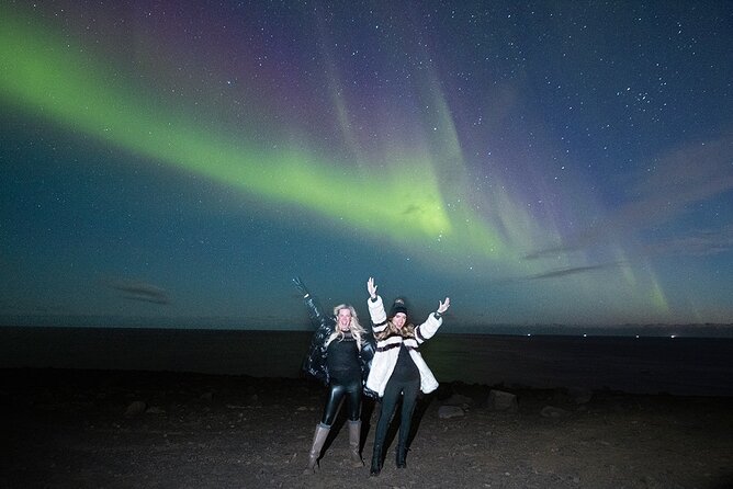 Northern Lights Small Group Tour with Photos - How the Tour Works and What to Expect