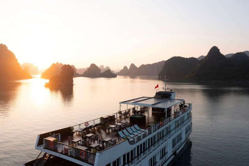 NYNA Travel: 7D6N HanoiNinh BinhHa LongHCMCMekong Delta - Exploring Hoa Lu and Trang An