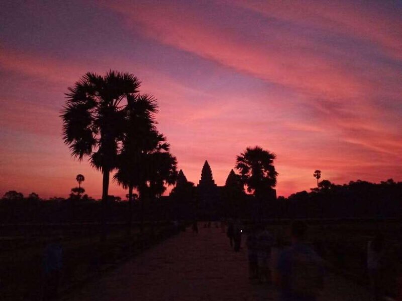 One Day Angkor Wat Trip with Sunrise - Detailed Review of the Tour