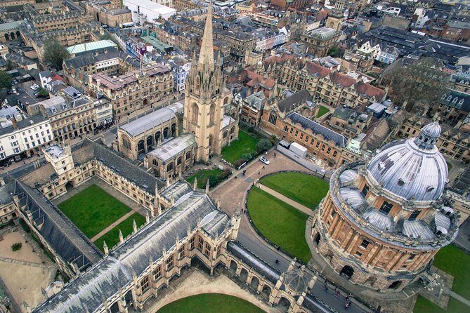 Oxford Tour App, Hidden Gems Game and Big Britain Quiz (1 Day Pass) UK - Who Is This Tour Best For?