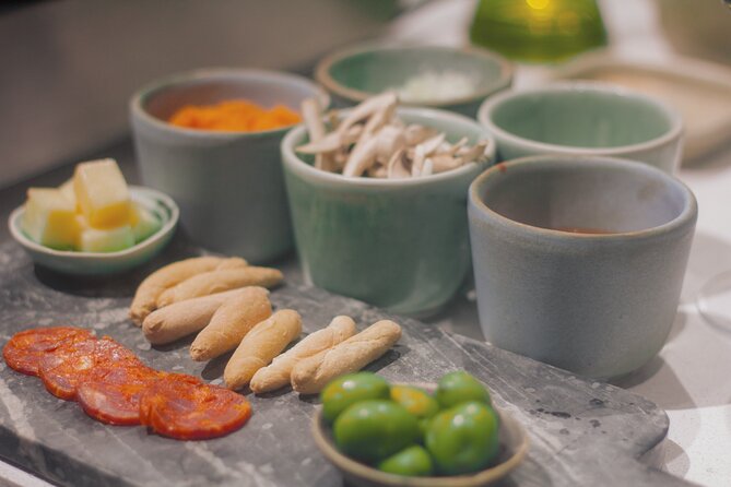 Paella Cooking Class in Madrid with Bottomless Wine Pairing - The Value and Practical Details