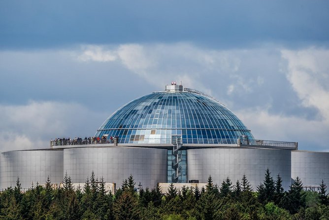 Perlan Museum - Wonders of Iceland & Áróra Northern Lights Planetarium Show - FAQs