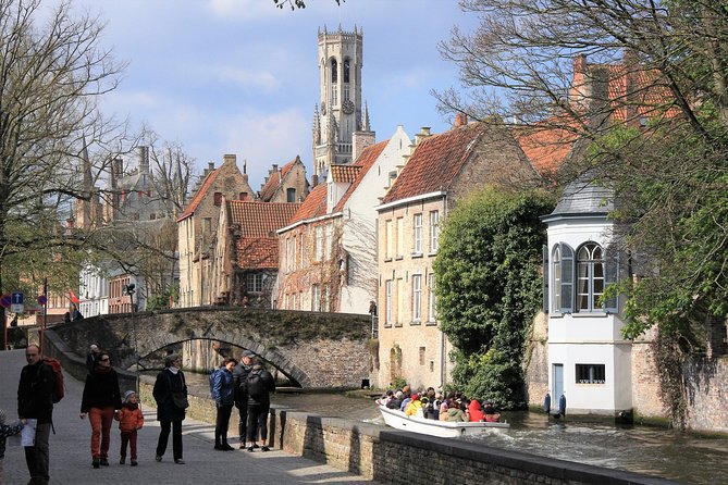 Photo Tour "Jan van Eyck" - Authentic Experiences & Authenticity