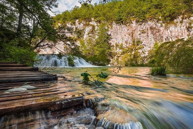 Plitvice lakes from ibenik or Zadar - What to Keep in Mind