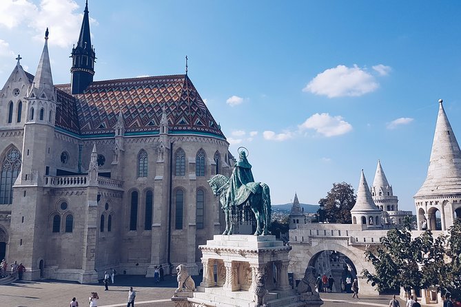Private Car Transfer from Prague to Budapest with 2 Hour Stop - What the Reviews Say
