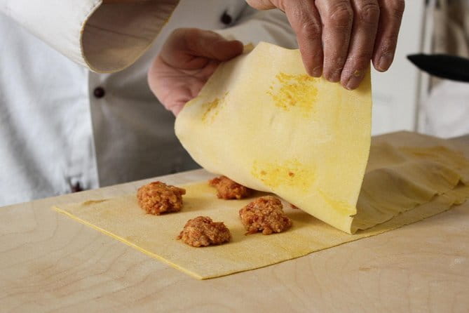 Private Florence Market Tour and Pasta Making Class with Cinzia - What Makes This Tour Stand Out?