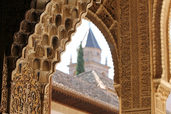 Private tour of the best of Granada - Sightseeing, Food & Culture with a local - Authenticity & Guide Quality