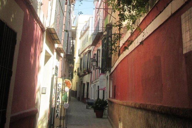Private tour through the old Jewish neighbourhood. - The Itinerary: What You Can Expect
