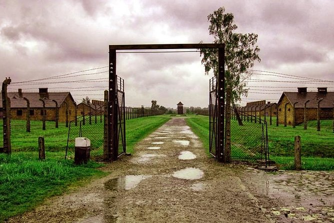 Private Tour to Auschwitz & Birkenau from Katowice - FAQs