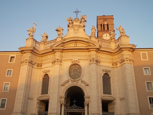Private Tour with guide & Luxury Car: Holy Churches of Rome - The Majesty of St. John Lateran