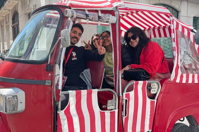 Private Tuk Tuk Tour Through the Belém Neighborhood in Lisbon - Exploring the Belém Neighborhood in Lisbon by Tuk Tuk