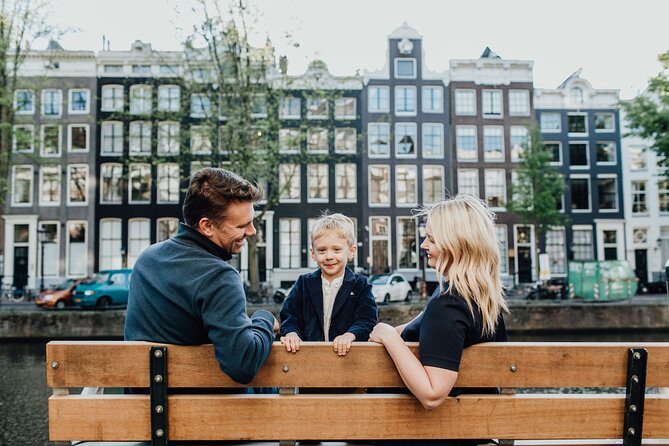 Private Vacation Photography Session with Local Photographer in Amsterdam - The Itinerary: What to Expect