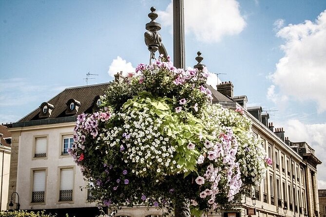 Reims Scavenger Hunt and Highlights Self-Guided Tour - A Closer Look at the Itinerary and Experience