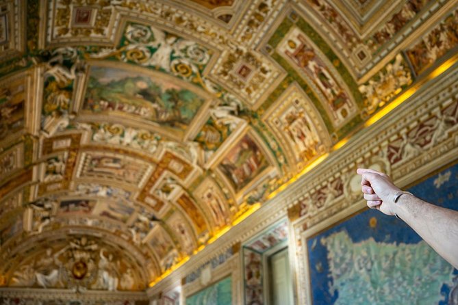 Rome in 2 Days Tour with Forum Colosseum Trevi Fountain Vatican & Sistine Chapel - What Could Be Improved