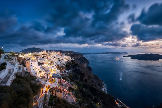 Round trip transfer For Oia - The Experience from a Traveler’s Perspective
