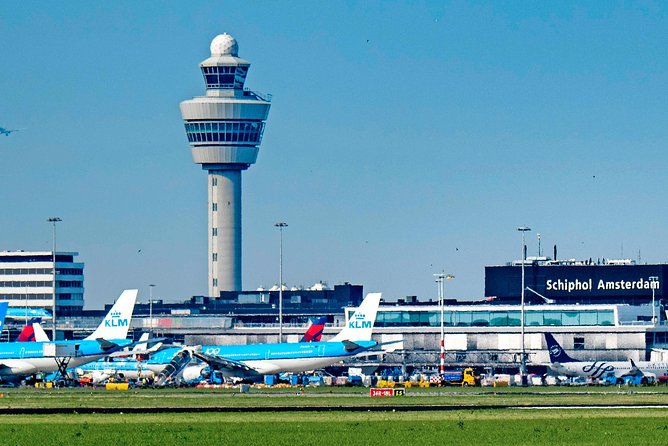 Roundtrip Transfer Schiphol - Amsterdam - The Vehicle and Comfort