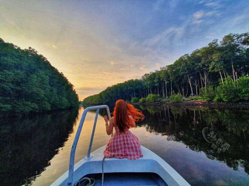 Sabah: Mangrove Fireflies, and Sky Mirror Dream Beach Tour - Making the Most of Your Experience: What You’ll Love