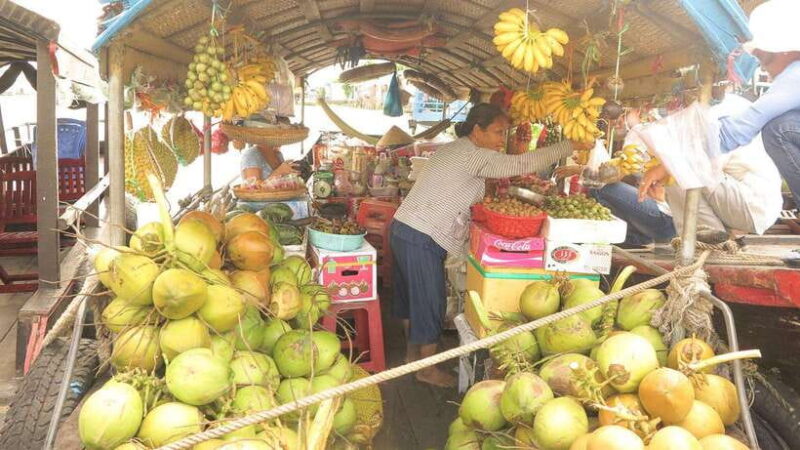 Saigon: Local Touch With A Tour of Cai Be Village - Visiting the Floating Market