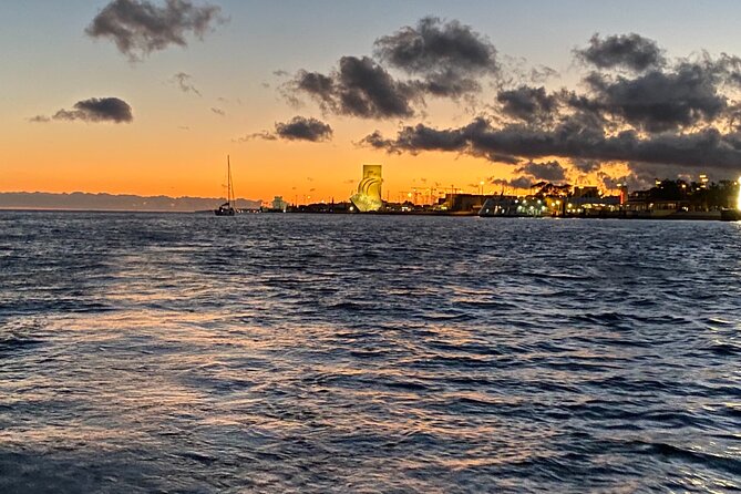 Sailing tour to the sunset in Lisbon - Why This Tour Works Well