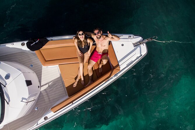 Santorini Half Day MotorCruiser Private Cruise incl. Meal,Drinks &Free Transport - What’s Included and What It Means for You