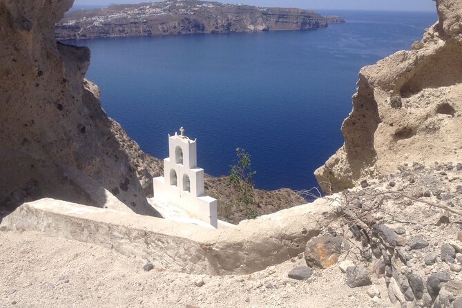 Santorini Highlights Private Tour Hidden Gems & Iconic Views 6-h - Authentic Experiences & Authenticity