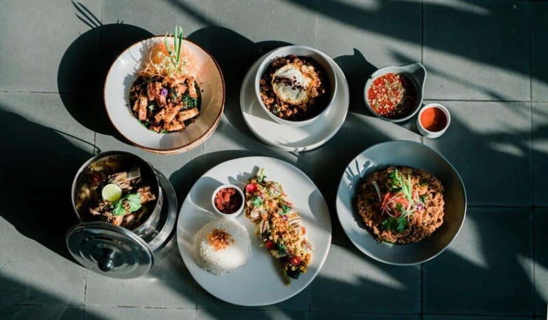 Sanur: Paed Thai Cuisine Restaurant Dining Experience - The Dining Experience: What You Can Expect