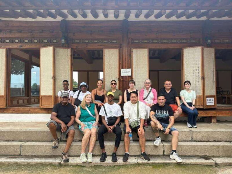 Seoul City Tour: Gyeongbok Palace, N Tower & Local Market - Transportation & Group Dynamics