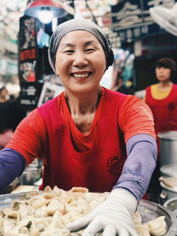 Seoul : Must-see & Hidden Gems Private Walking Tour - The Itinerary Breakdown