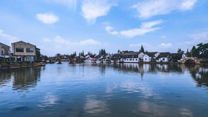 Shanghai: Zhujiajiao Water Town and City Private Day Tour - The Practical Side: What You Get and What It Means for Your Trip