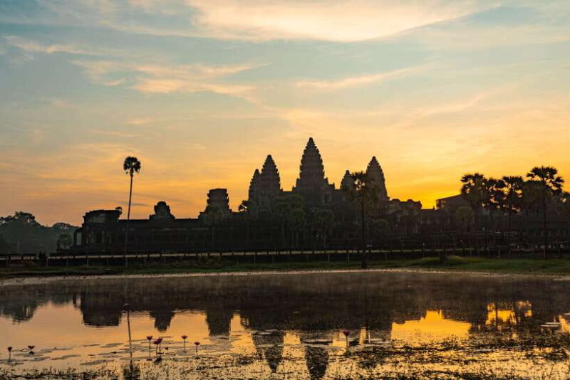 Siem Reap: Angkor Sunrise 2 Days Guided Bike Tour - What to Expect: A Day-by-Day Breakdown