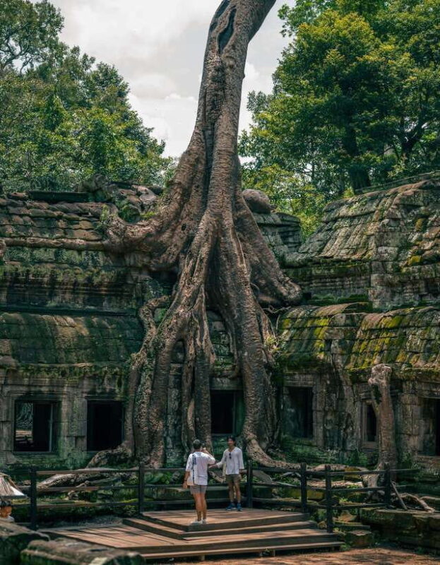 Siem Reap: Angkor Wat for Three Days Tour - Transportation and Group Dynamics