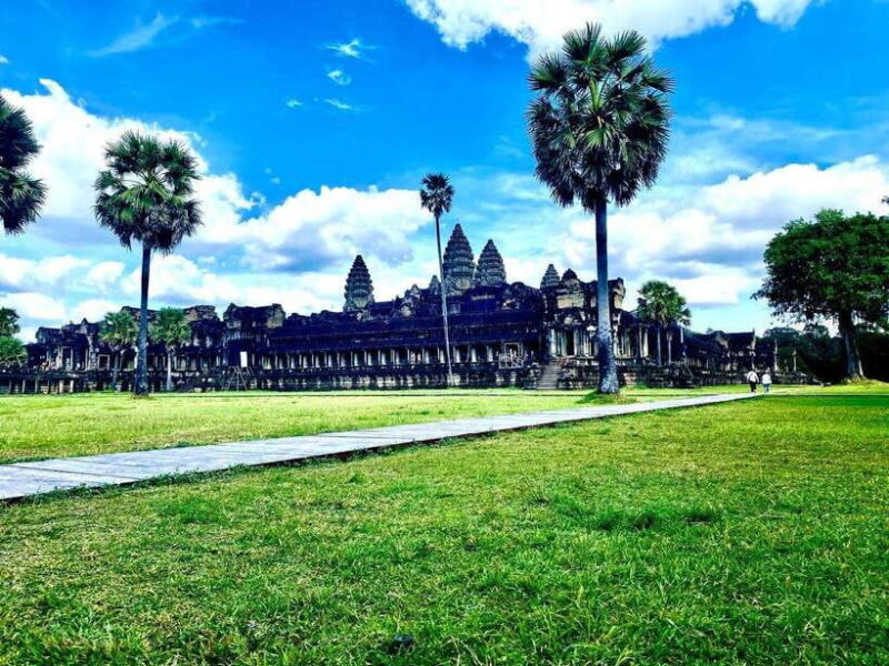 Siem Reap: Private Angkor Wat & Bakheng Mountain Sunset Tour - Final Thoughts