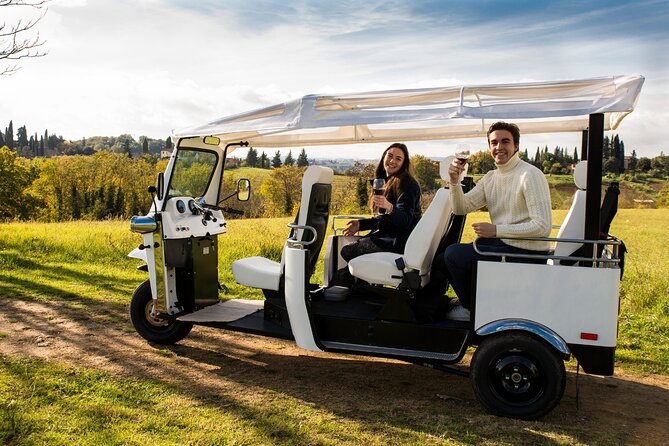 Siena E-Tuk Tuk panoramic Aperitivo with Local Snacks - Analyzing the Value