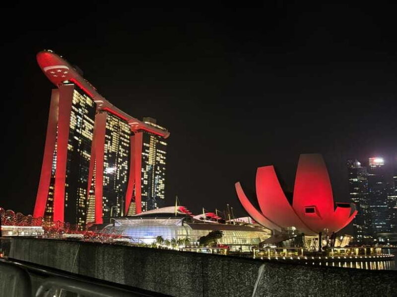 Signature Urban Night Tour: Sunset Street Food in Singapore - Exploring Singapore’s Nighttime Charm