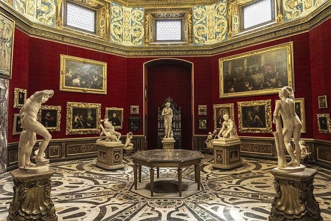 Skip the line Uffizi Gallery, Old Town and Duomo Private Tour - What to Expect from the Tour Experience