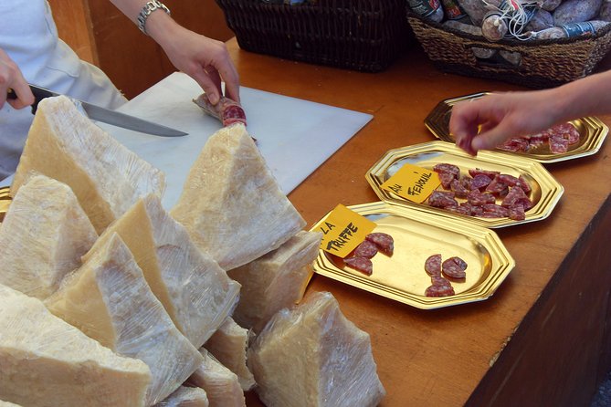 Small-group Street food tour in Padua - What to Expect from the Street Food Tour