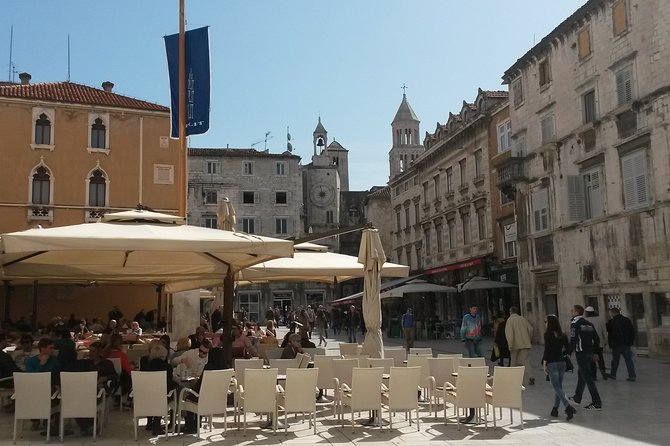SPLIT-PRIVATE Emperor's Walk for History Lovers + Cellars Museum - Who Will Love This Tour?