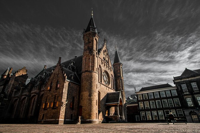 Surprise Walk of The Hague with a Local - Exploring The Hague with a Local: What to Expect