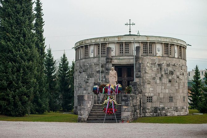 The Deadly Walk - Ljubljana Cemetery Tour - The Sum Up