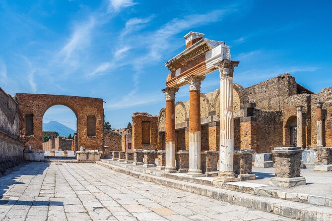Tour to Discover Pompeii and Vesuvius - What’s Included and What to Consider
