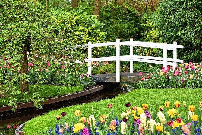 Tour to Giethoorn and Keukenhof Tulip Fields from Amsterdam - Exploring the Itinerary in Detail