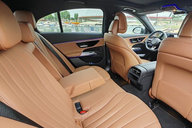 Transfer by luxury car from Venice to Trieste - Analyzing the value