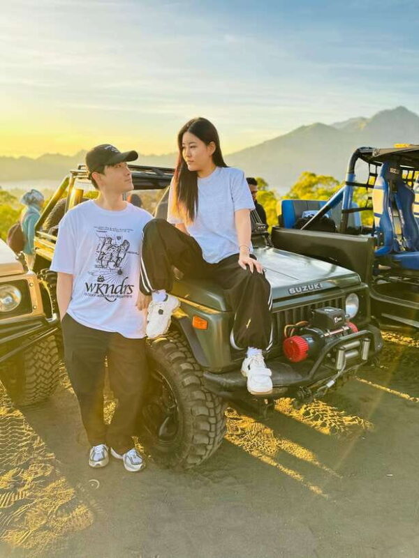 Ubud: mount.batur sunrise jeep with breakfast and hot spring - The Magic of the Sunrise Over Mount Batur